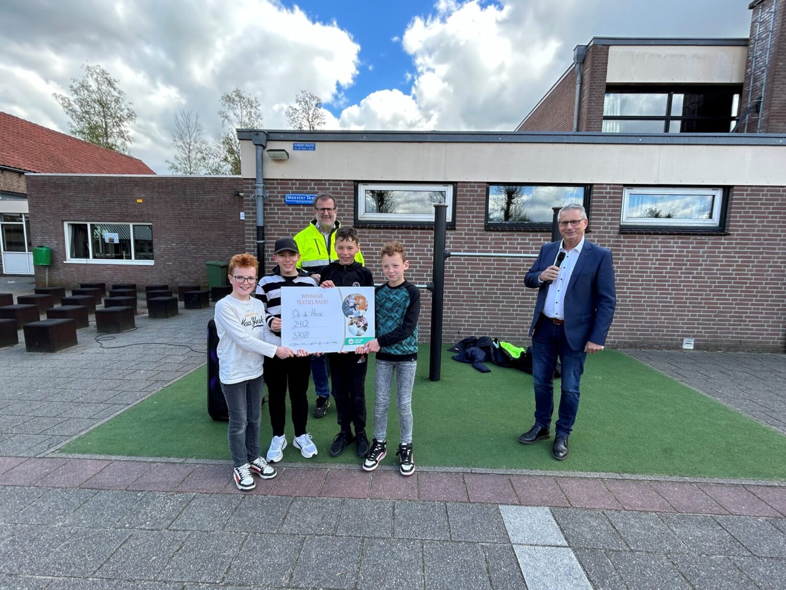 Textiel Race in de Dar-regio groot succes! - Dar